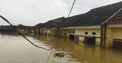 Banjir 2 Meter Rendam Perumahan Cikande Tangerang